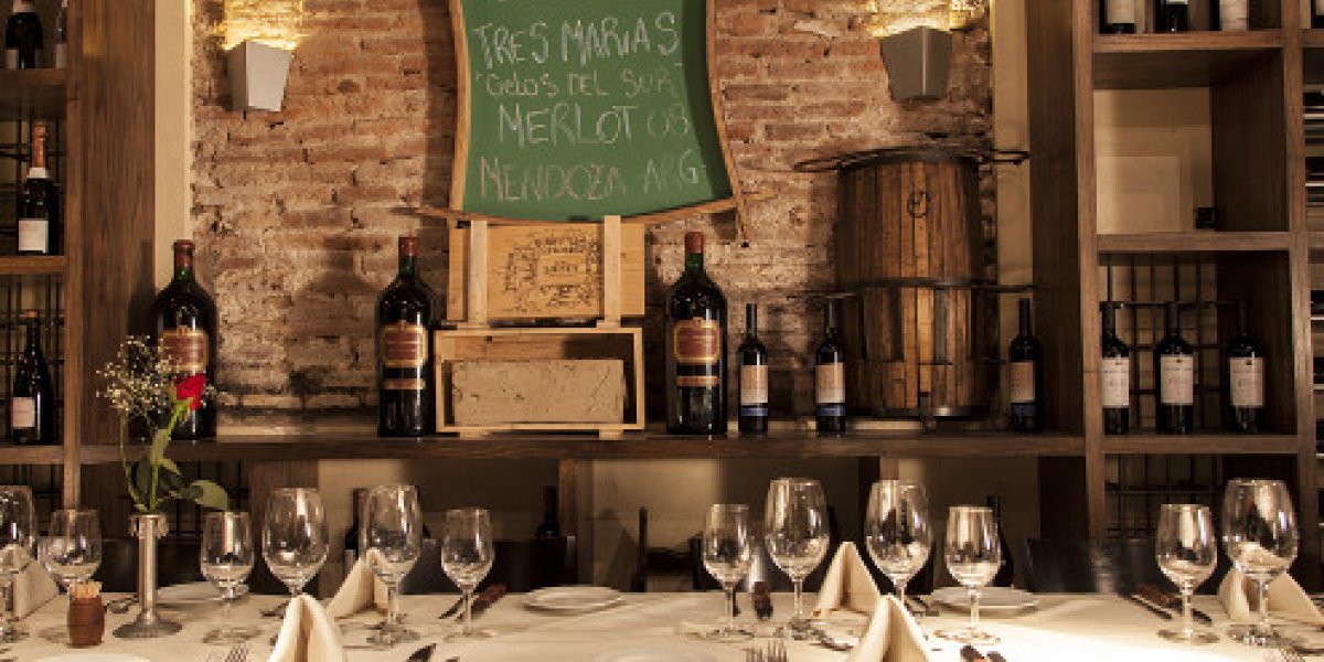 LA CAVA DEL QUERANDI EVOCA LA RUTA DEL VINO | Turismocero